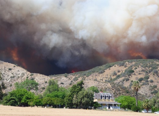 Summit Fire in Banning burning westward; 40 percent contained ...